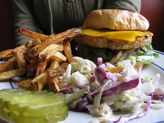 Alimentación malsana supera a las dietas saludables en el mundo ...